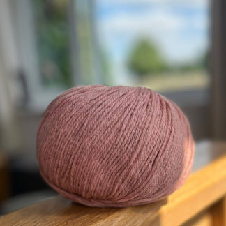 De Rerum Natura Gilliatt – Great British Yarns